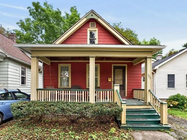 123 Oakland St, Rochester, NY 14620