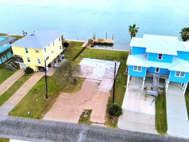 123 Ocean Drive