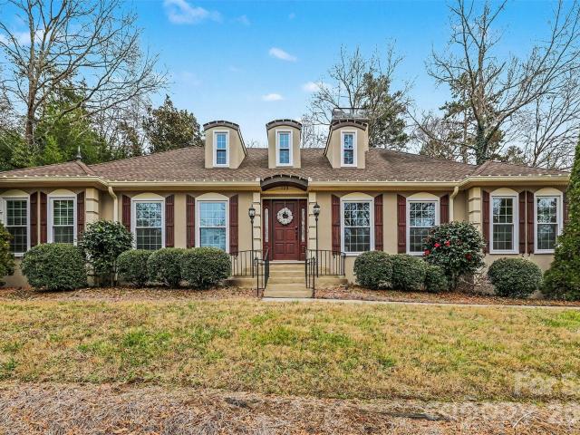 123 Old Bell Road