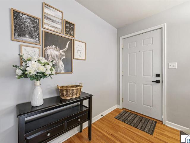 123 Long Street