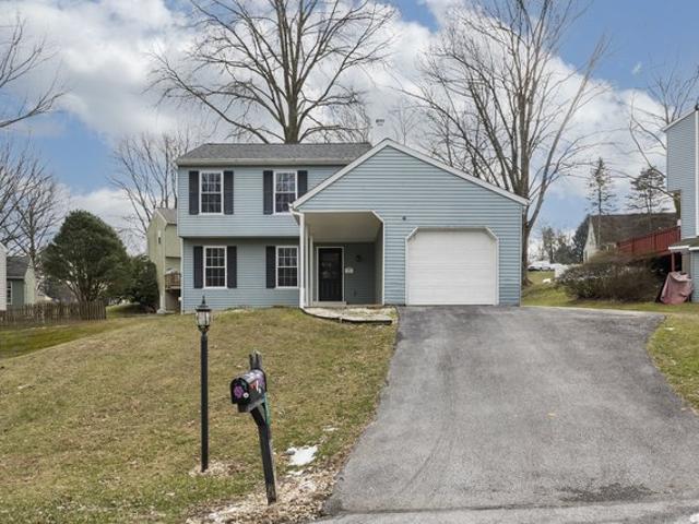 123 Lambeth Ct, Downingtown, PA 19335
