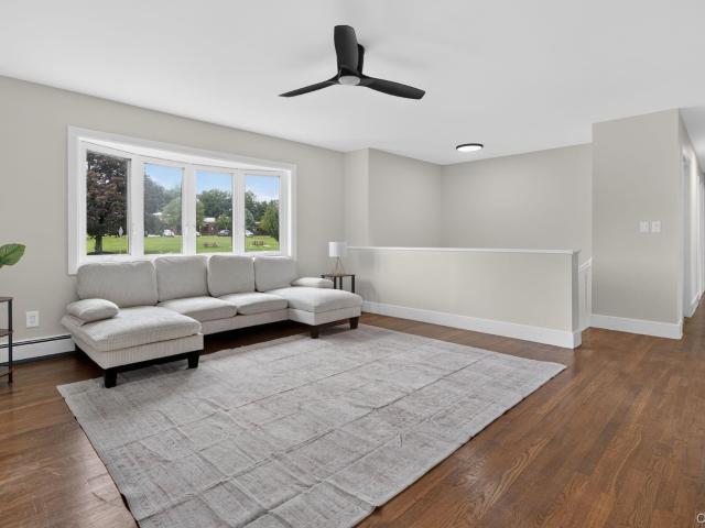 123 Lester Drive