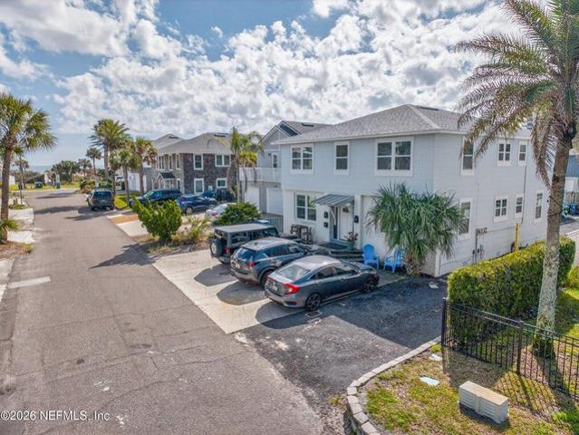 123 Margaret St, Neptune Beach, FL 32266