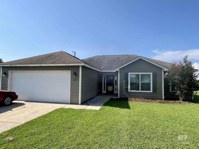 123 Marsh Ct, Summerdale, AL 36580