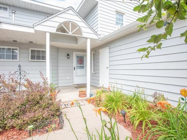 123 Maryland Rd, Plattsburgh, NY 12903