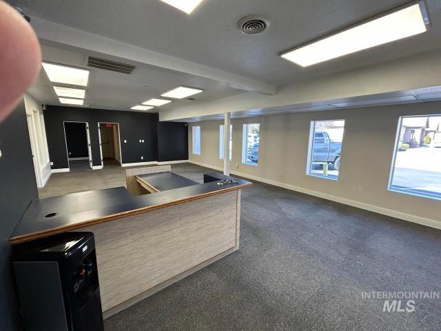 Commercial: MLS #98981