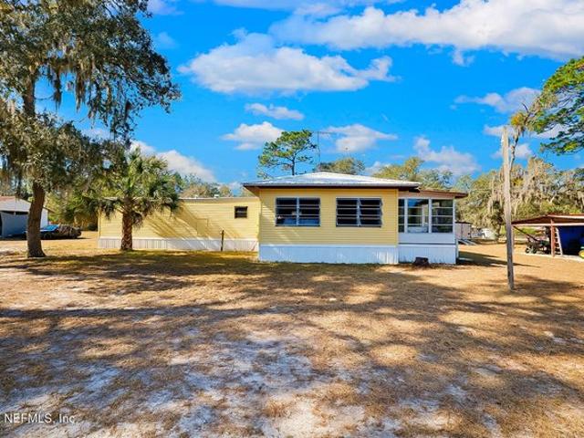 123 Miller Rd, Pomona Park, FL 32181