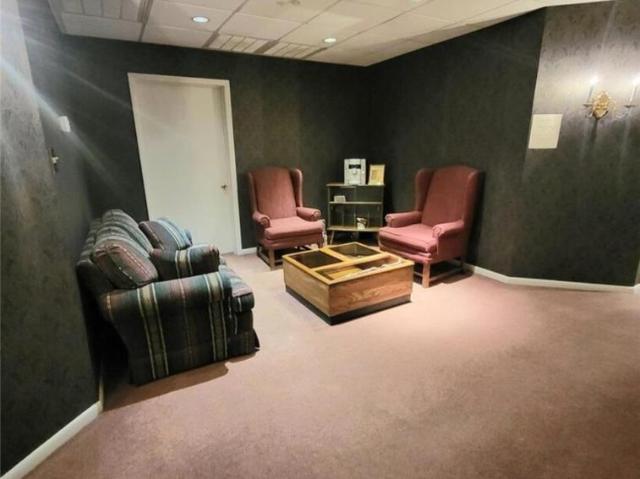 123 N 5th Street Front Suite
