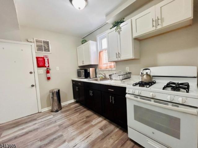 123 N 15th St, East Orange, NJ 07017 | MLS #4011 | Compass