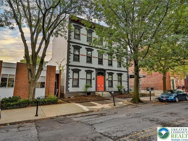 123 N 2nd St, Easton, PA 18042