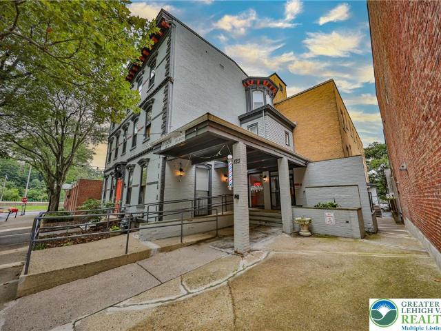 123 N 2nd Street