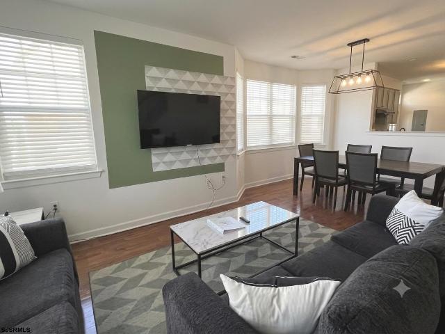 123 N Delaware Ave