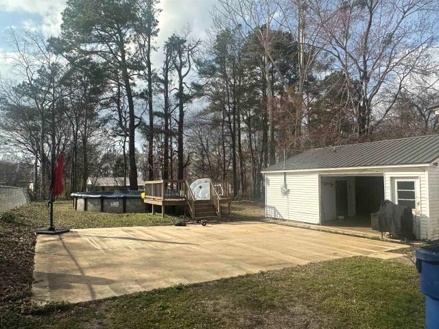 123 n magnolia st