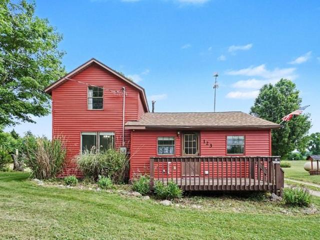 123 North St, Burlington, MI 49029