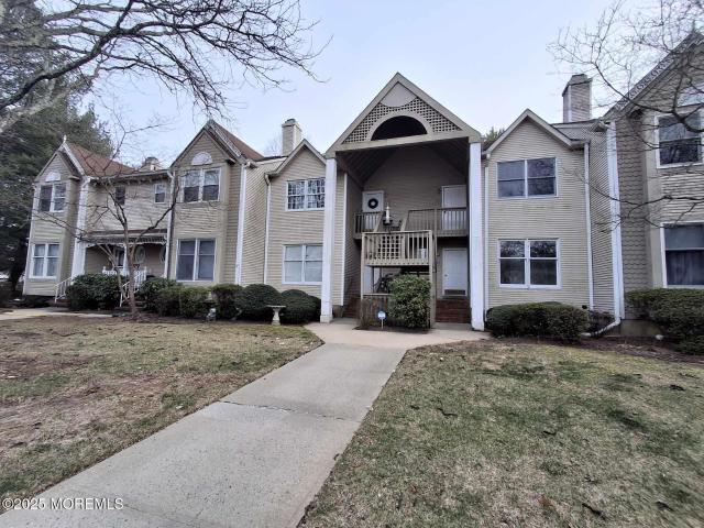 123 Northampton Dr, Holmdel, NJ 07733 | MLS #22610 | Compass