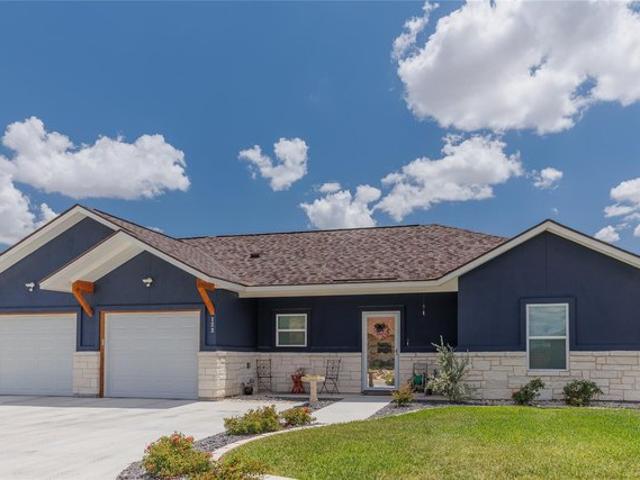 123 Navarro Xing Unit 12A, Seguin, TX 78155