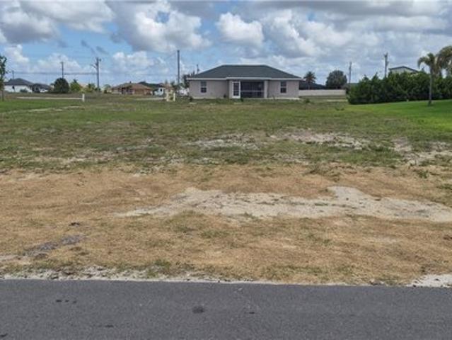 123 NE 15th Ter, Cape Coral, FL 33909