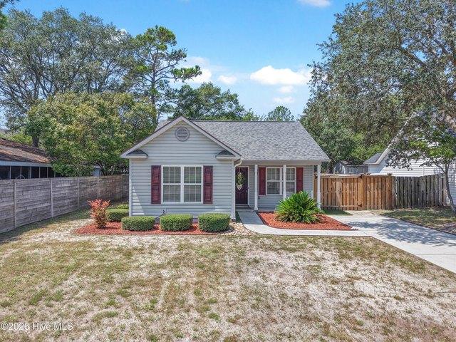 123 NE 18th St, Oak Island, NC 28465