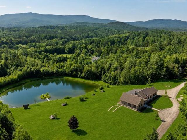 123 Nichols Rd, Peru, VT 05152
