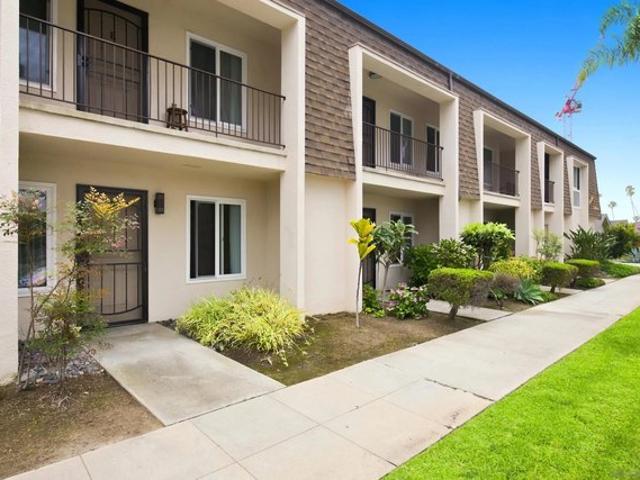 123 S Nevada St, Oceanside, CA 92054