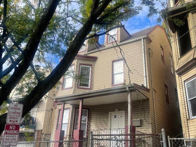 123 Seymour Avenue