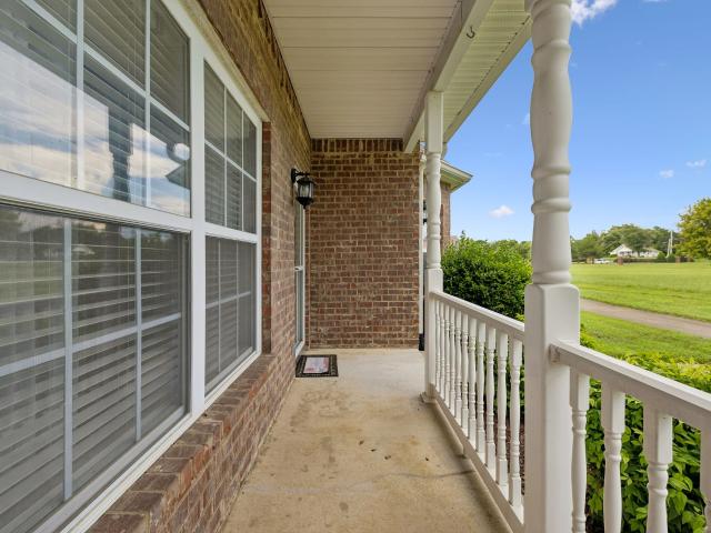 123 Shore Dr