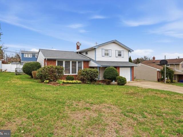 123 Pocasset Rd, Philadelphia, PA 19115