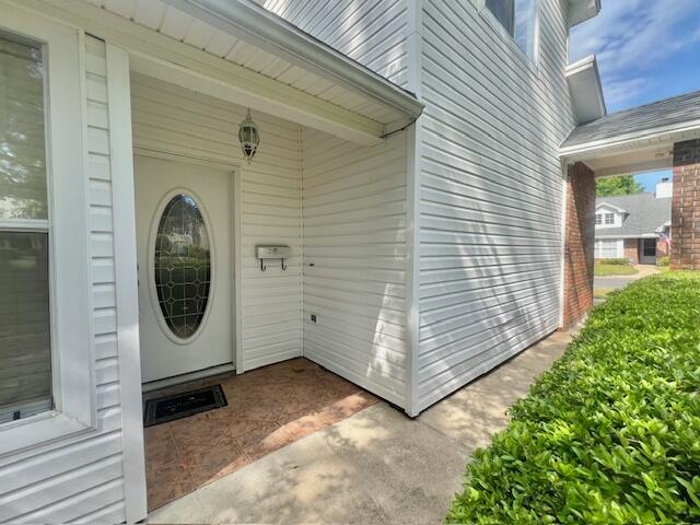 123 Parkwood Dr, Niceville, FL 32578 | MLS #1000 | Compass