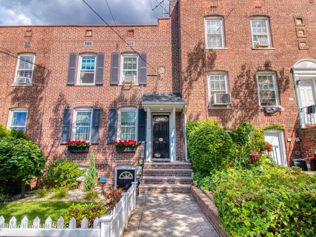 123 Pendleton Pl, Staten Island, NY 10301