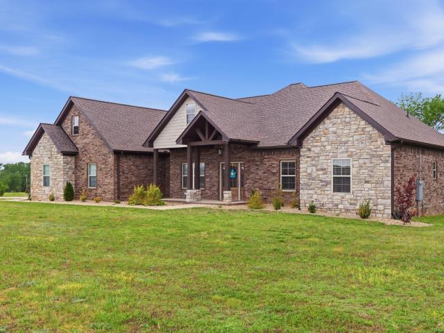 123 Ranchview