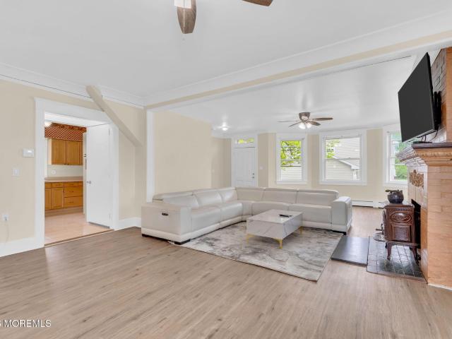 123 Reynolds Drive
