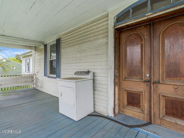 123 Reynolds Drive