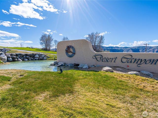 123 Red Hawk Dr, Orondo, WA 98843 | MLS #2499 | Compass