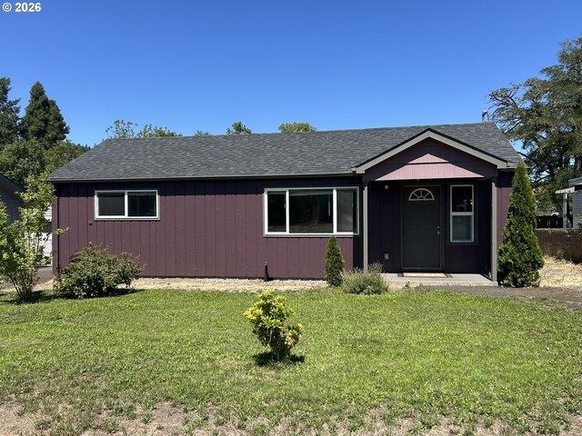 123 W 2nd St, Lowell, OR 97452