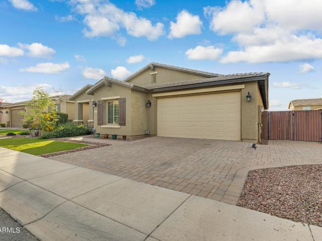 123 w winterberry avenue