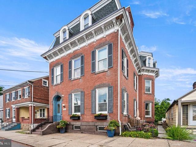 123 W Philadelphia Ave, Boyertown, PA 19512