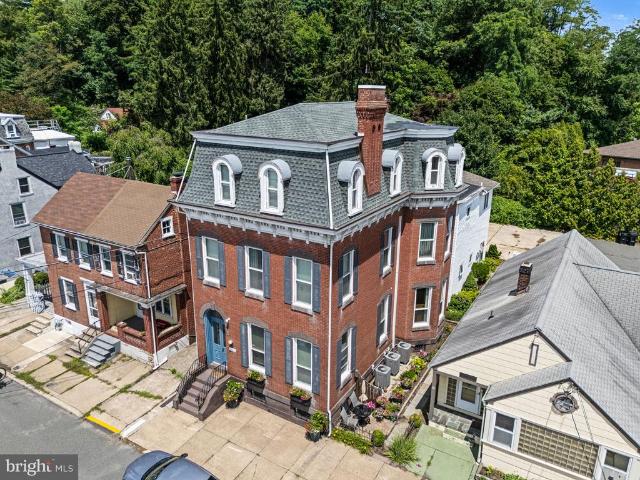 123 W Philadelphia Avenue