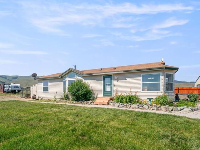 123 Weasel Creek Rd, Winston, MT 59647