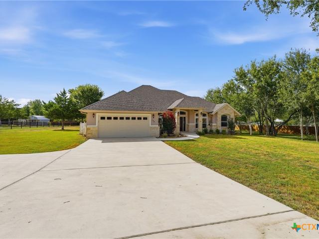 123 Tomahawk Trail