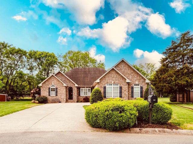 123 Tioga Ct, Murfreesboro, TN 37129 | MLS #3176 | Compass