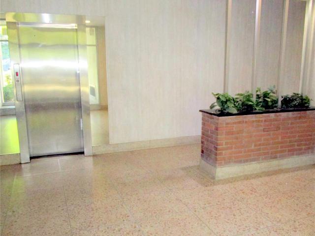 123 Valentine Lane 4E