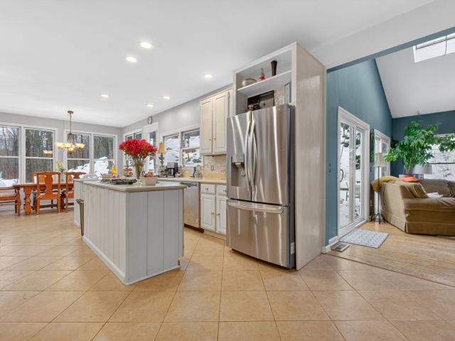 123 a Peaceable Street, Redding, US, CT