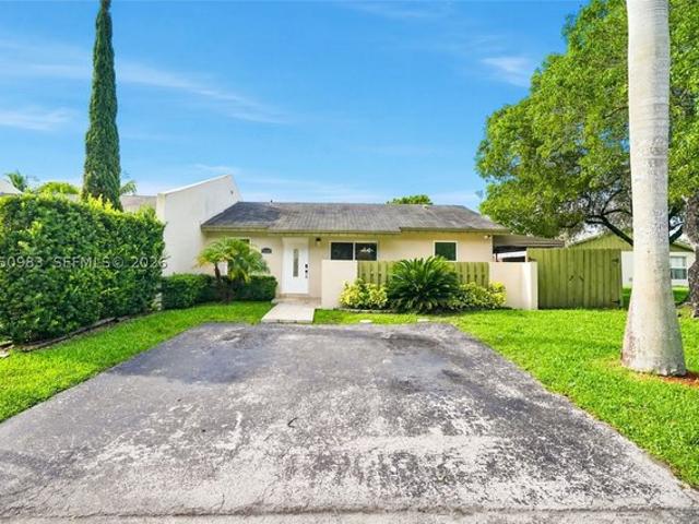 12446 SW 115th Ter, Miami, FL 33186