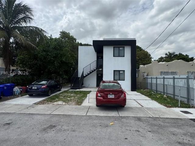 1244 NW 32nd St, Miami, FL 33142