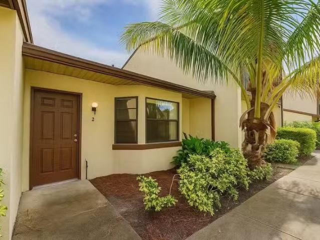 1244 N Haverhill Rd, Unit 2, Haverhill, FL 33417 MLS #RX 1110.