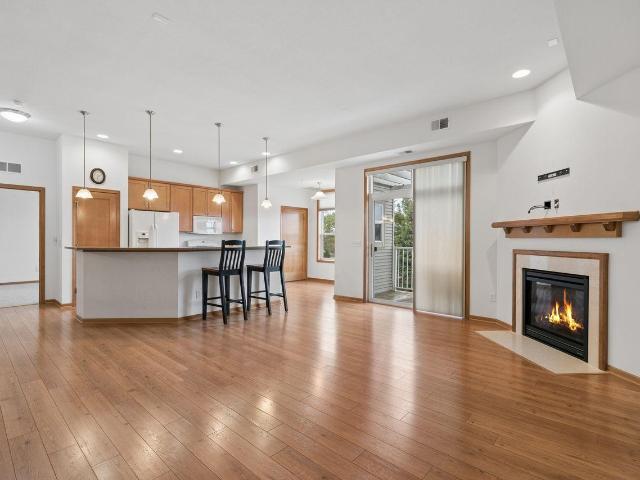 1244 County Rd D E, Unit 205, Maplewood, MN 55109 | MLS #7044