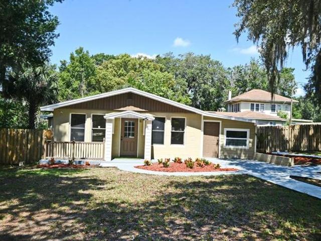 1244 Lake Ave, Clermont, FL 34711