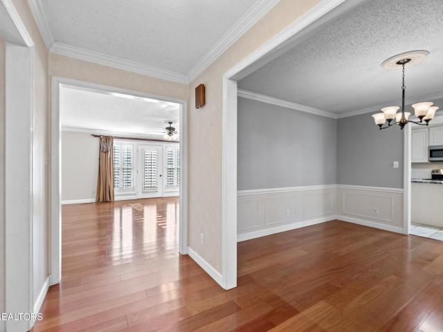 1244 River Oaks Drive