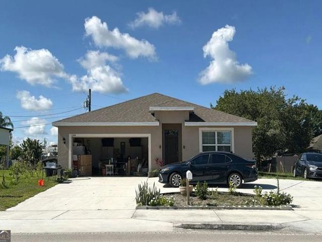 1244 SW Becker Rd, Port Saint Lucie, FL 34953
