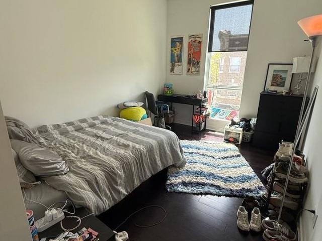 1244 W. Devon 3 Bedroom Apartment for Rent at 1244 W Devon Ave, Chicago, IL 60660 Rogers Park